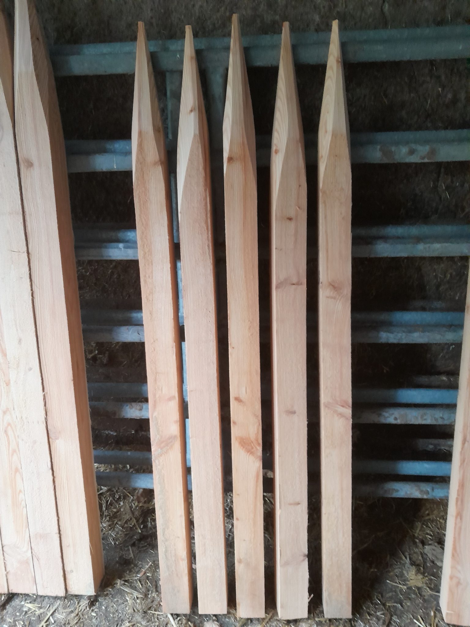 Holz – Huckyranch – Charolaiszucht Huckestein
